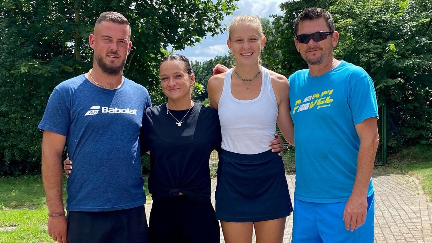 nensel tennis academy – Marie Knispel